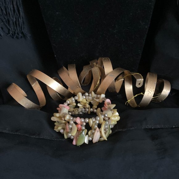 Jewelry | Vintage Shell Bracelet | Poshmark